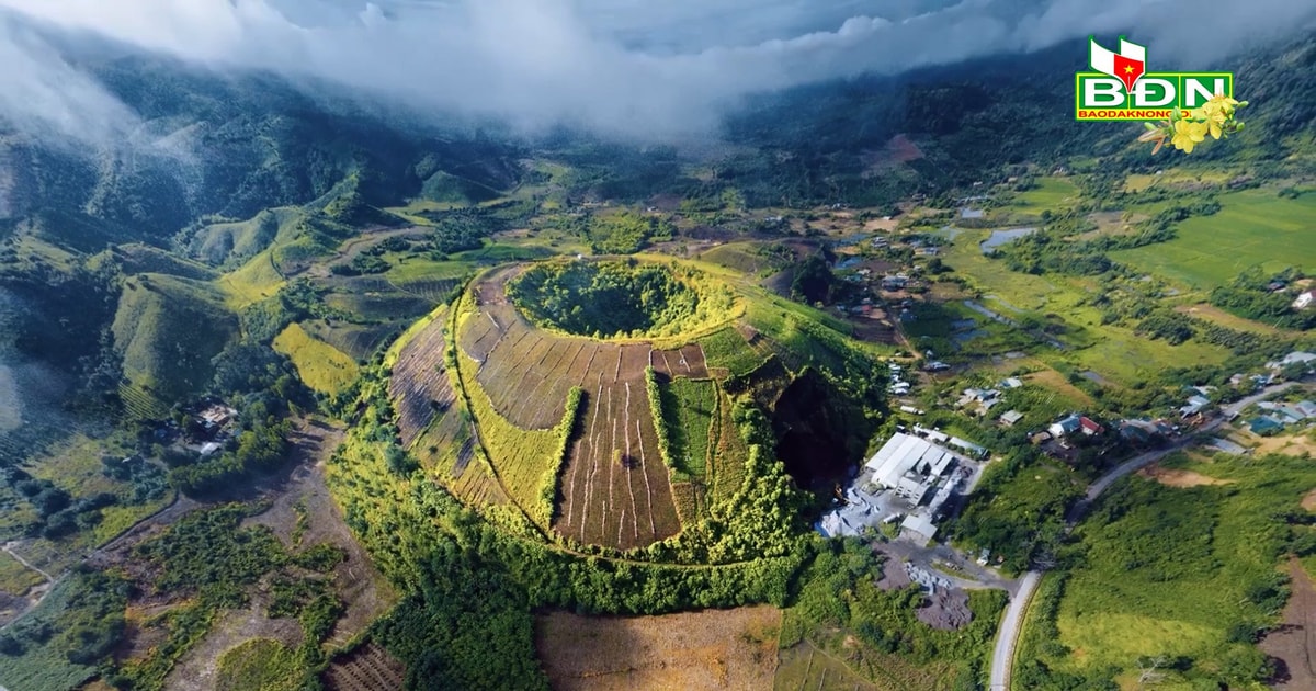 Khám phá hang động dung nham dài nhất Đông Nam Á