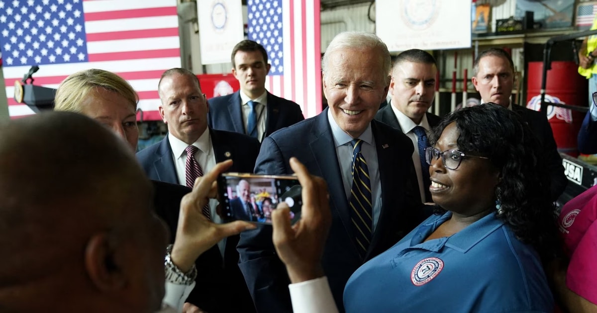Những thách thức mới trong chiến dịch tái tranh cử của ông Joe Biden