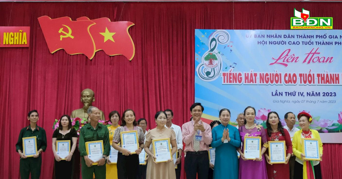 Liên hoan tiếng hát Người cao tuổi TP. Gia Nghĩa năm 2023