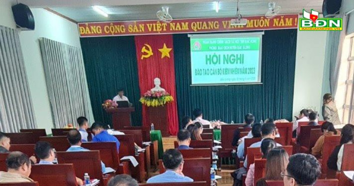 43 học viên ở Đắk Glong được tập huấn nghiệp vụ tín dụng chính sách